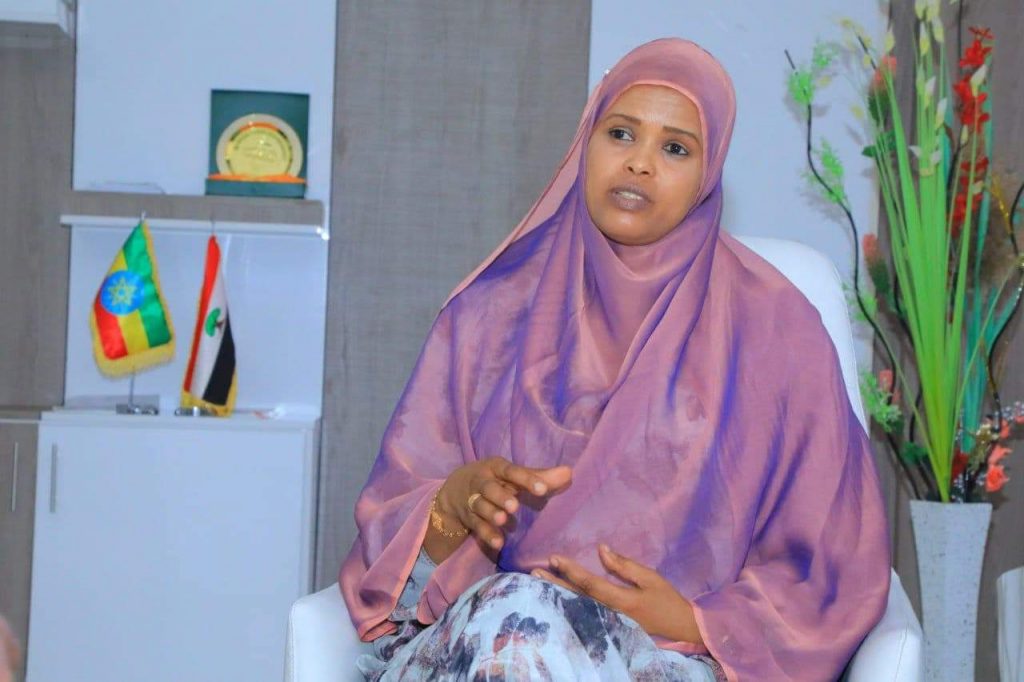 Lammiileeee hongeen mudaterraa dandamachiisuuf tumsi Qindaa’aan ummanni taasisaa jiru kan ...