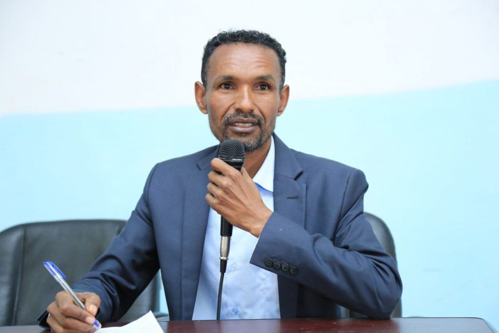 Barattoonni barnoota Afaan Oromoon baratan gara mana barnootaa akka ...