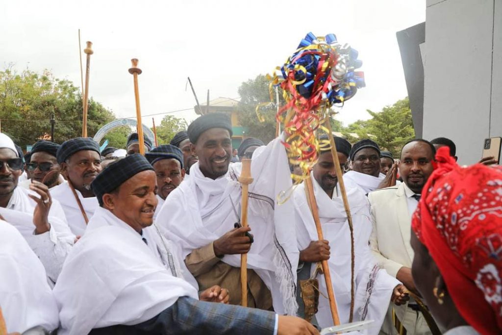 Godinichatti Pirojektoonni 104 baasii Birrii biiliyoona 1.2 oliin ...