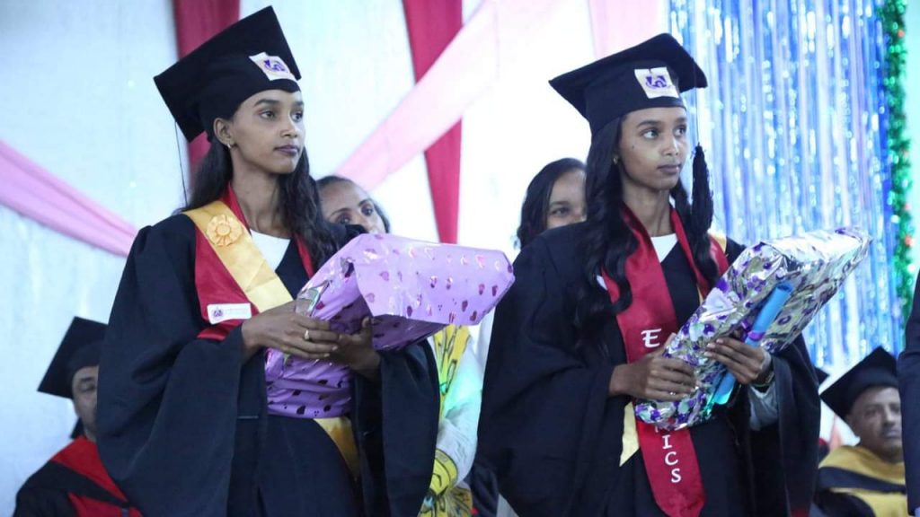 Shamarran Lakkuu qabxii olaanaa galmeessuun Yuunivarsiitii Amboorraa ...