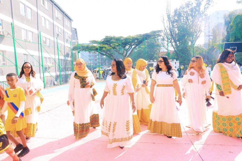 Manni Barumsaa Bultii Qaroo dhabeeyyii Birhaan barattoota simate ...