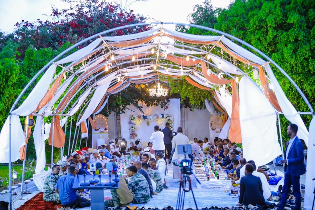 Obbolummaa fi tokkummaa sabdaneessaa cimsuuf hundi gahee isaa bahuu ...