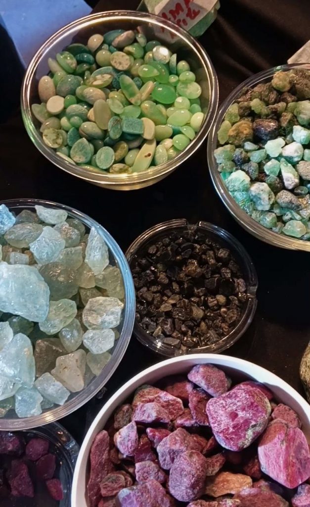 Albuuda gabaa alaaf dhiyaaterraa galiin Doolaarri miiliyoonni 600 fi ...