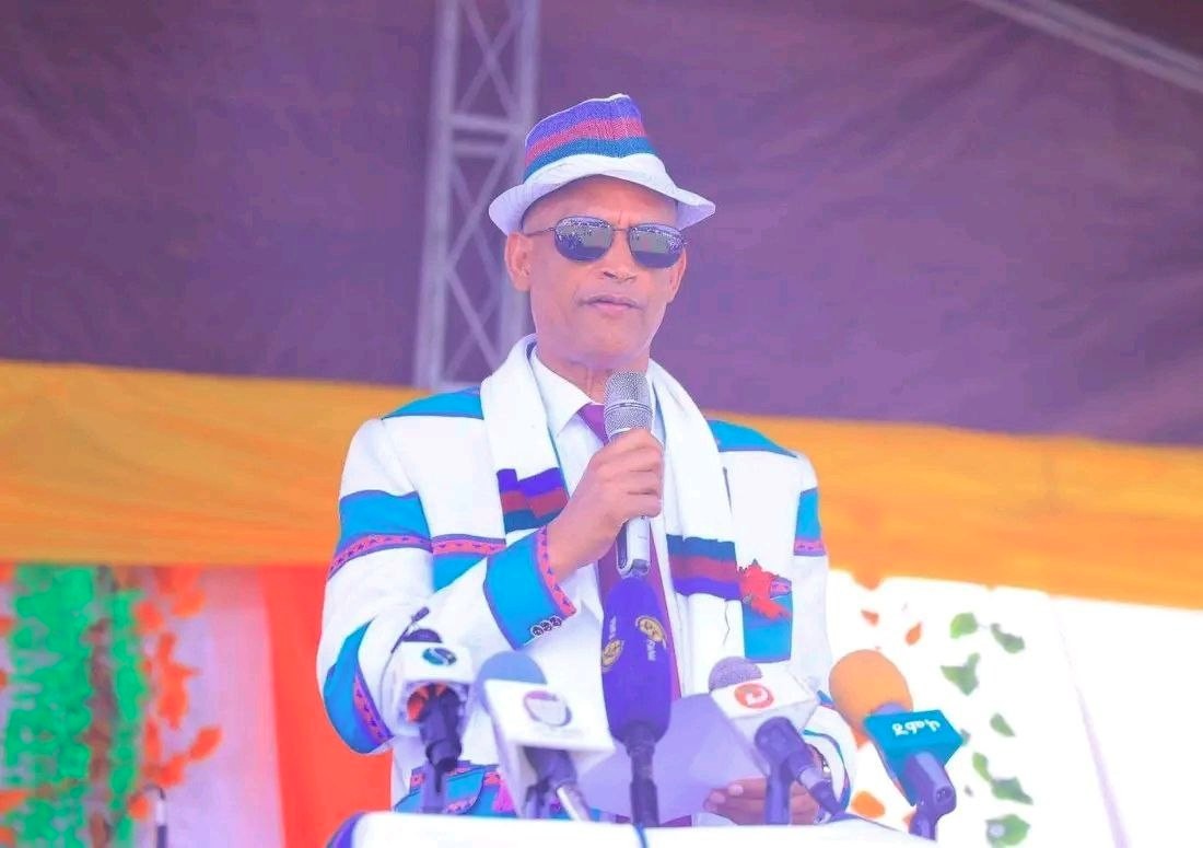 Qaada Nihiritte Baaxo Xisneh Loonuh Yanin Doori Fayya Akah Han Innah ...