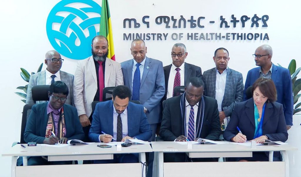 Trilateral agreement signed for construction of 2,000 health centers in ...