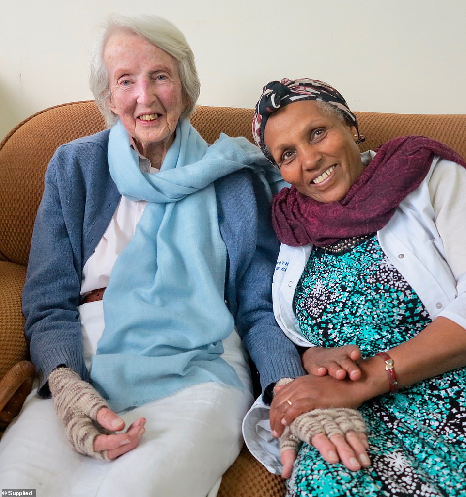 ማንበብ እና መፃፍ የማይችሉት የፌስቱላ የቀዶ ህክምና ባለሙያ ኢትዮጵያዊቷ ማሚቱ ጋሼ - Welcome to Fana ...