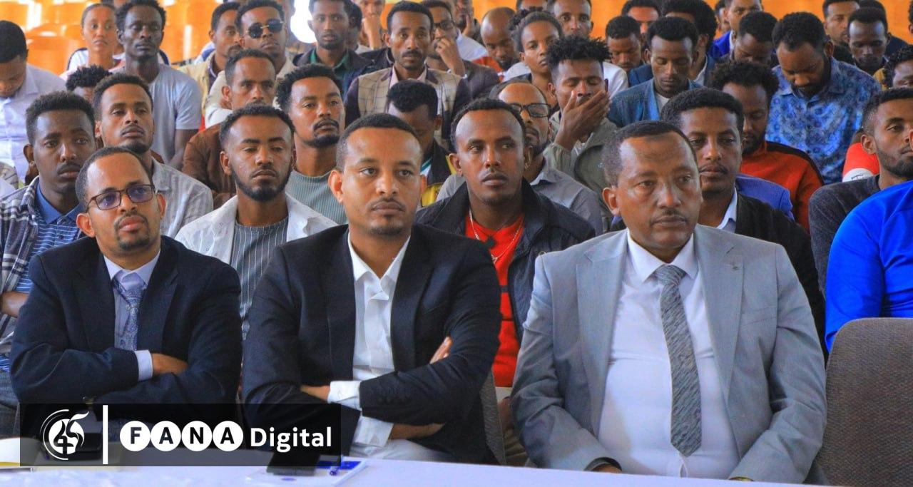 ወጣቱ ለዴሞክራሲ ስርዓት ግንባታ ሚናውን እንዲወጣ እየተሰራ ነው - Welcome to Fana Media ...